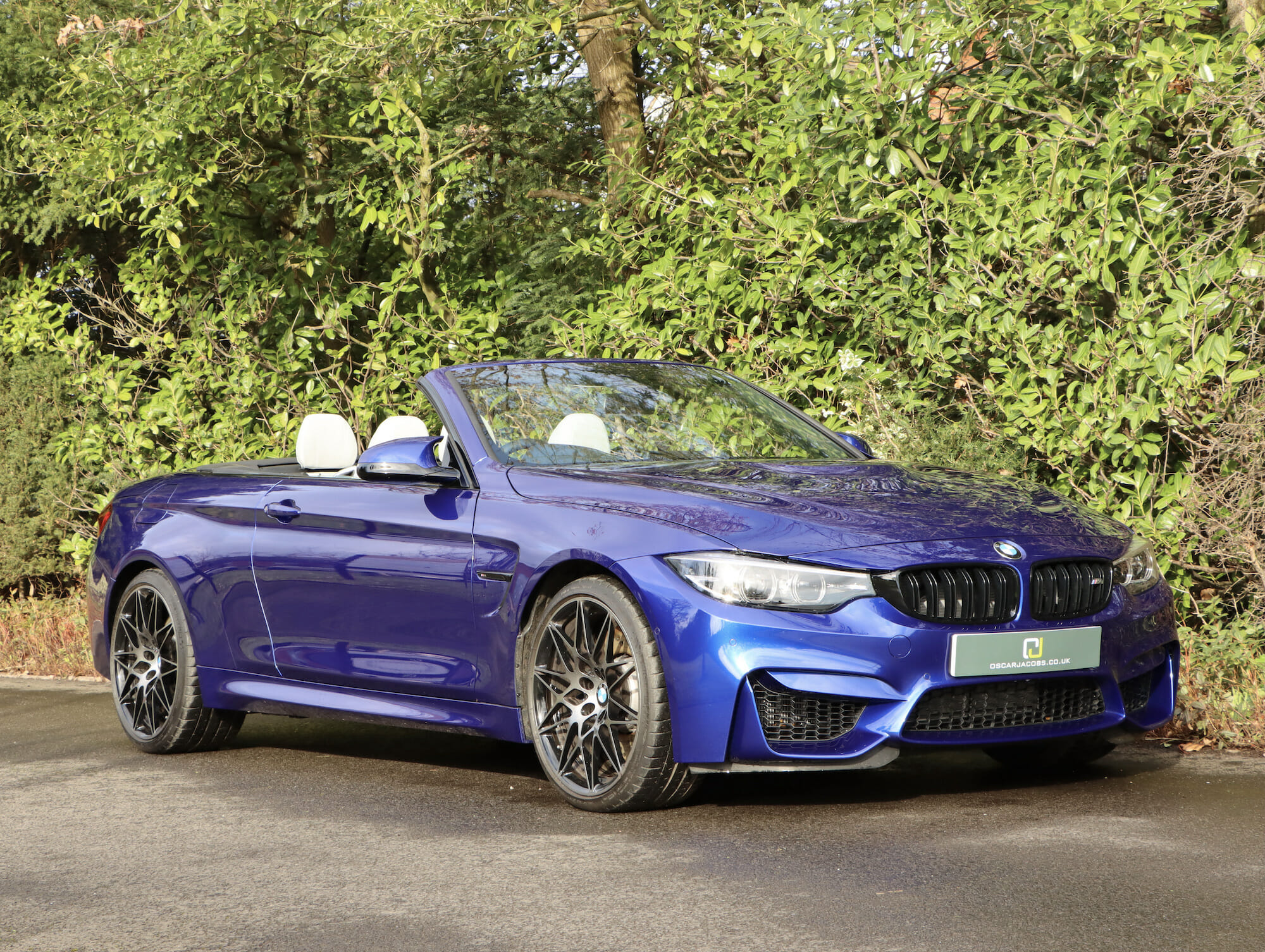 BMW M4 Competition Pack Convertible 2019 (69) | Oscar Jacobs