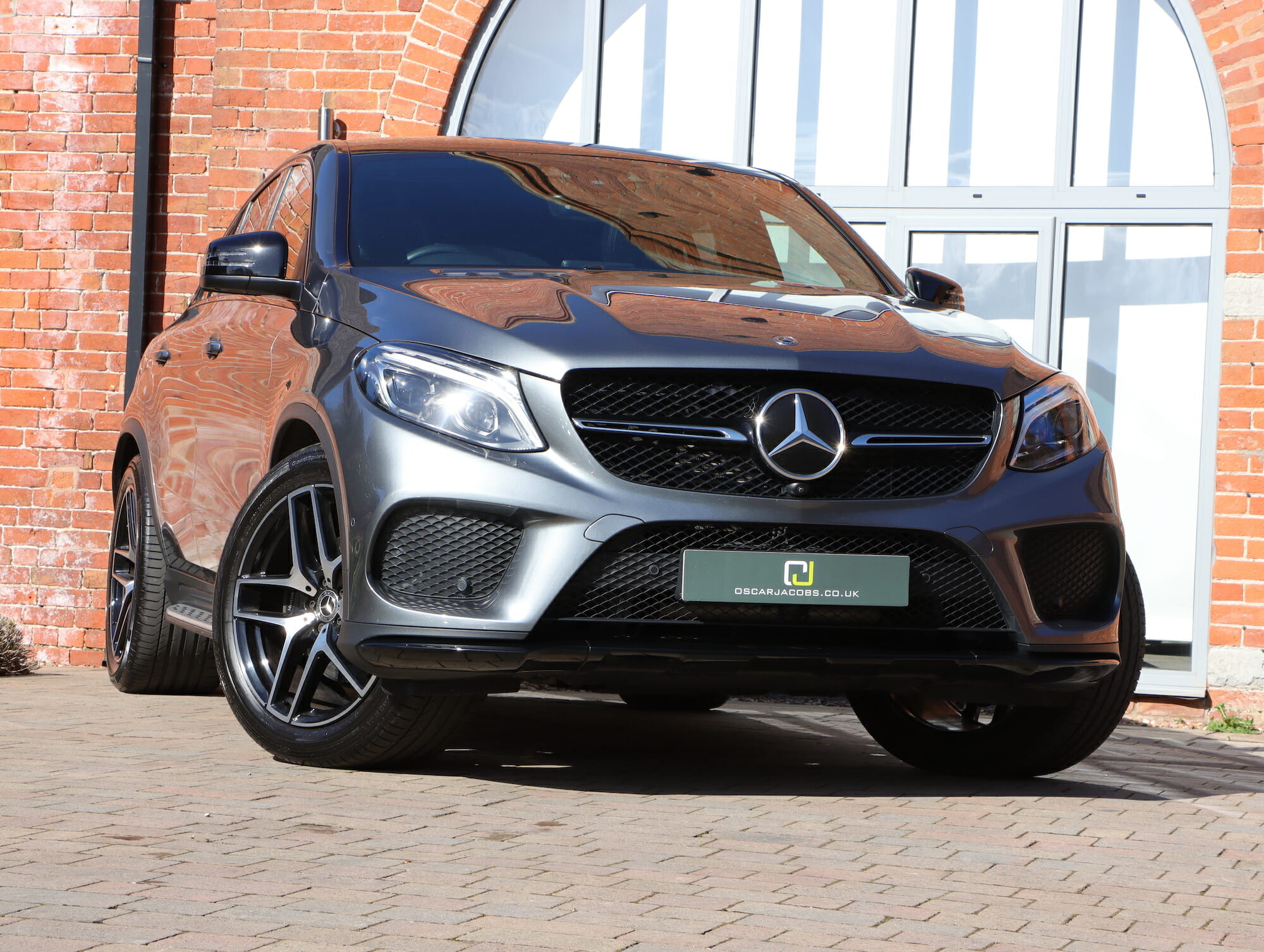 Mercedes Benz GLE 350 d 4Matic AMG Night Edition Premium Plus 2019 (19 ...