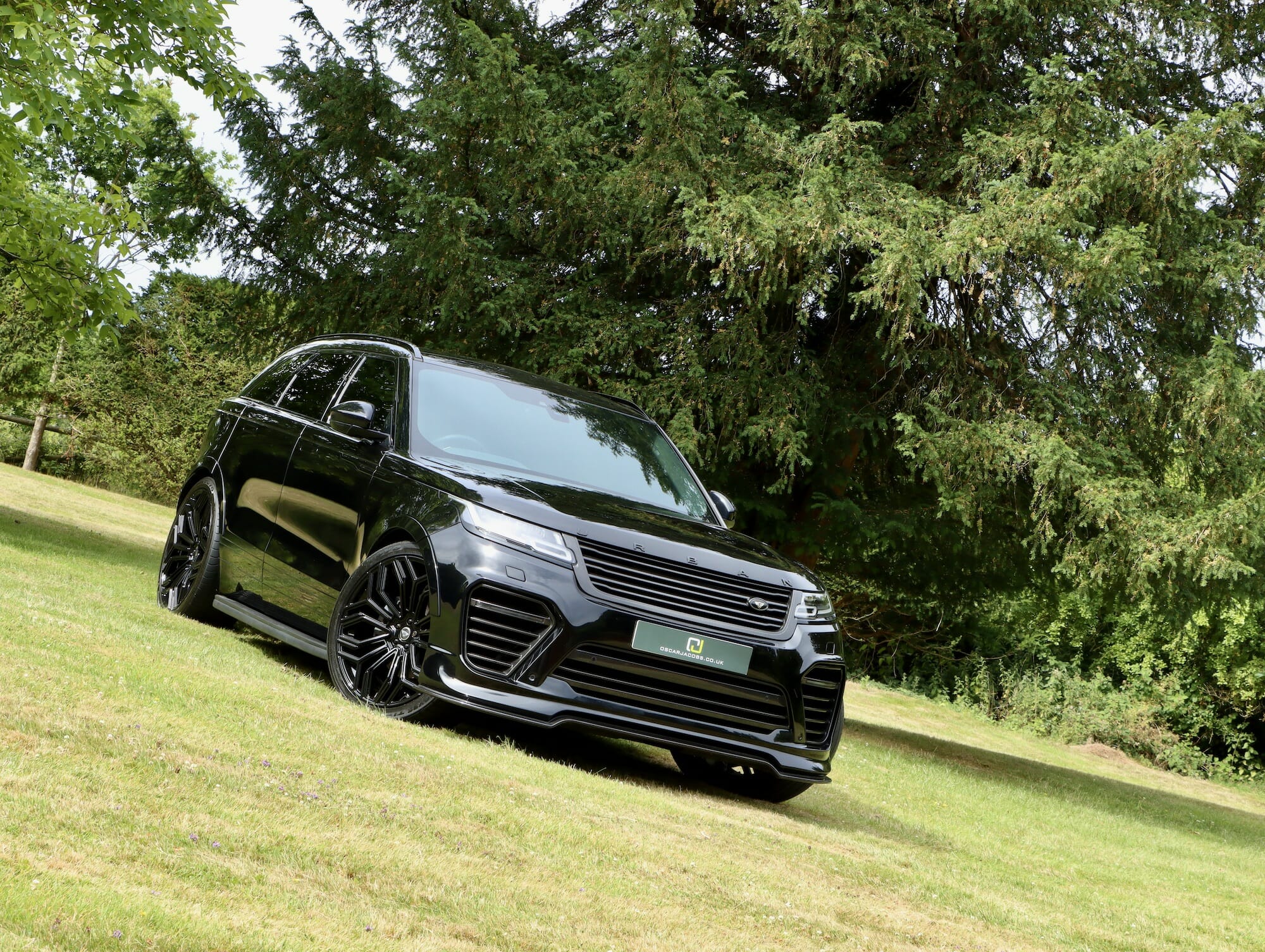 URBAN Range Rover Velar P300 2.0 R-Dynamic S 2019 (19) - Oscar Jacobs