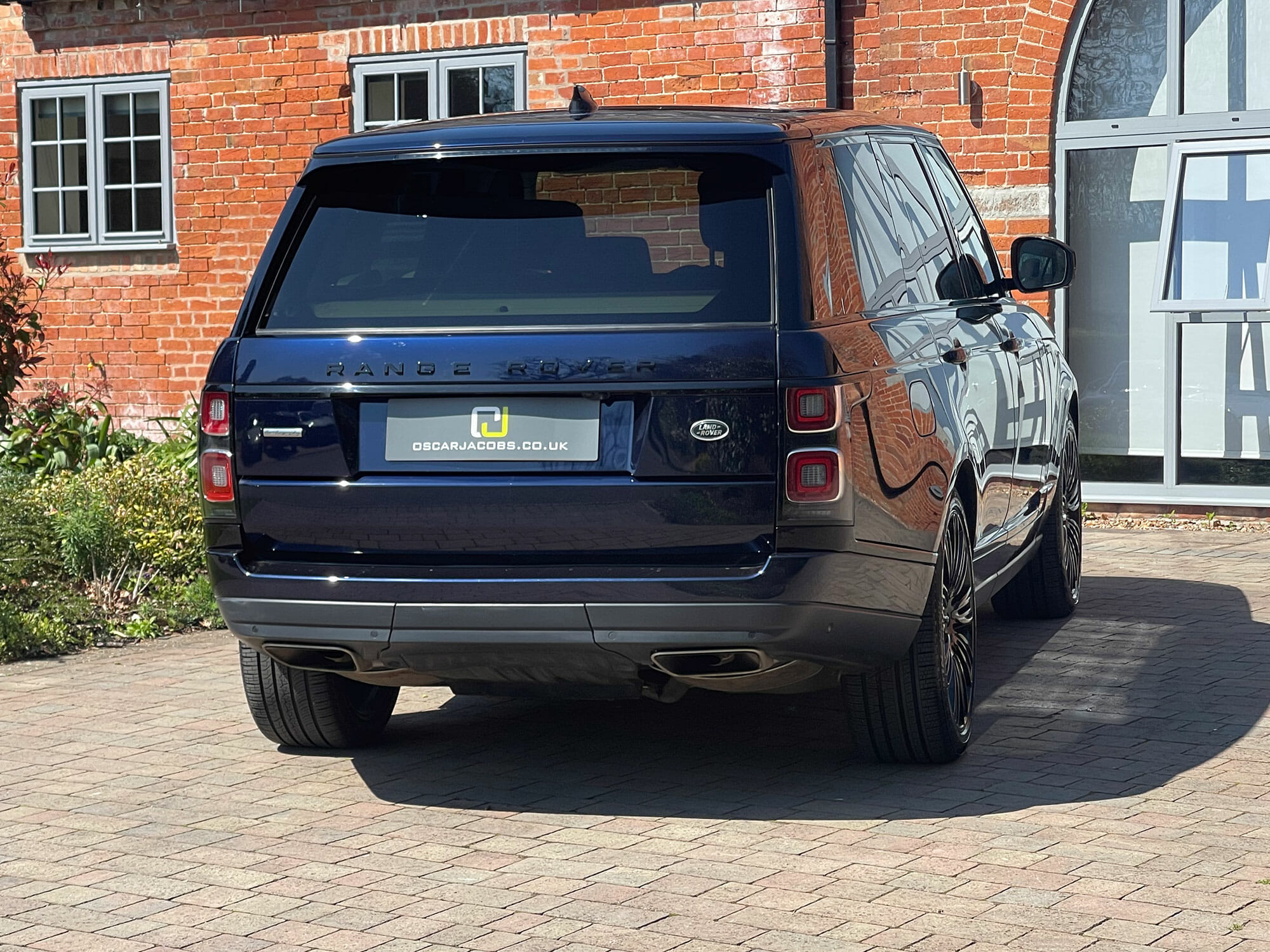 Range Rover SDV8 4.4 Autobiography | Oscar Jacobs