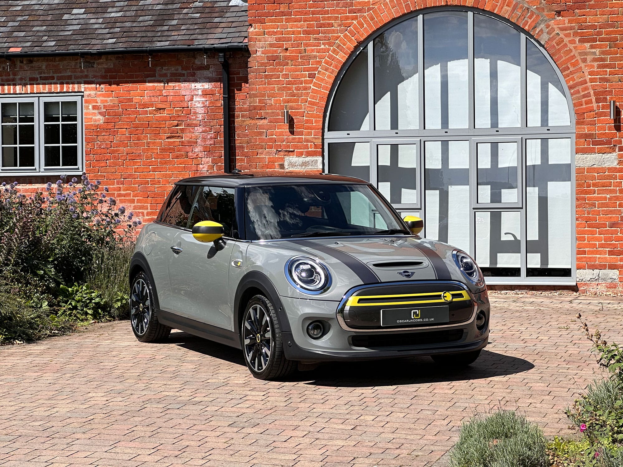 MINI Cooper S Electric Level 3 2020 (20 Plate) - Oscar Jacobs