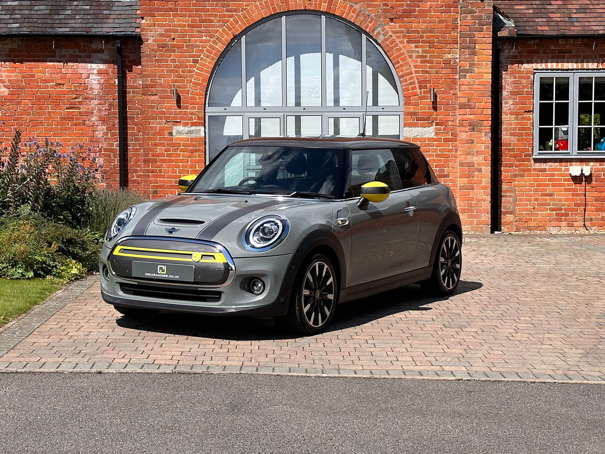 MINI Cooper S Electric Level 3 2020 (20 Plate) - Oscar Jacobs