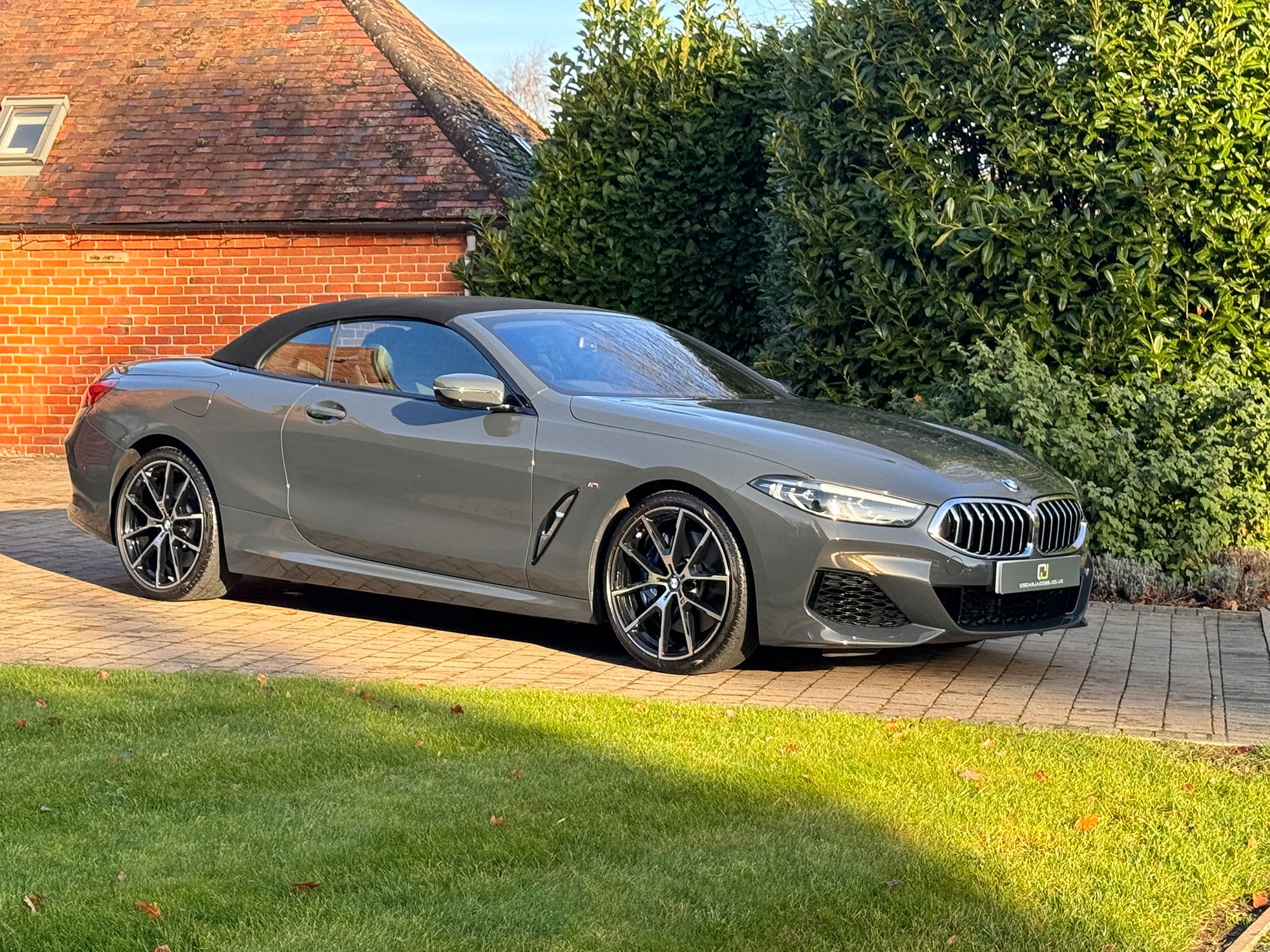 BMW 840i M Sport Convertible - Oscar Jacobs